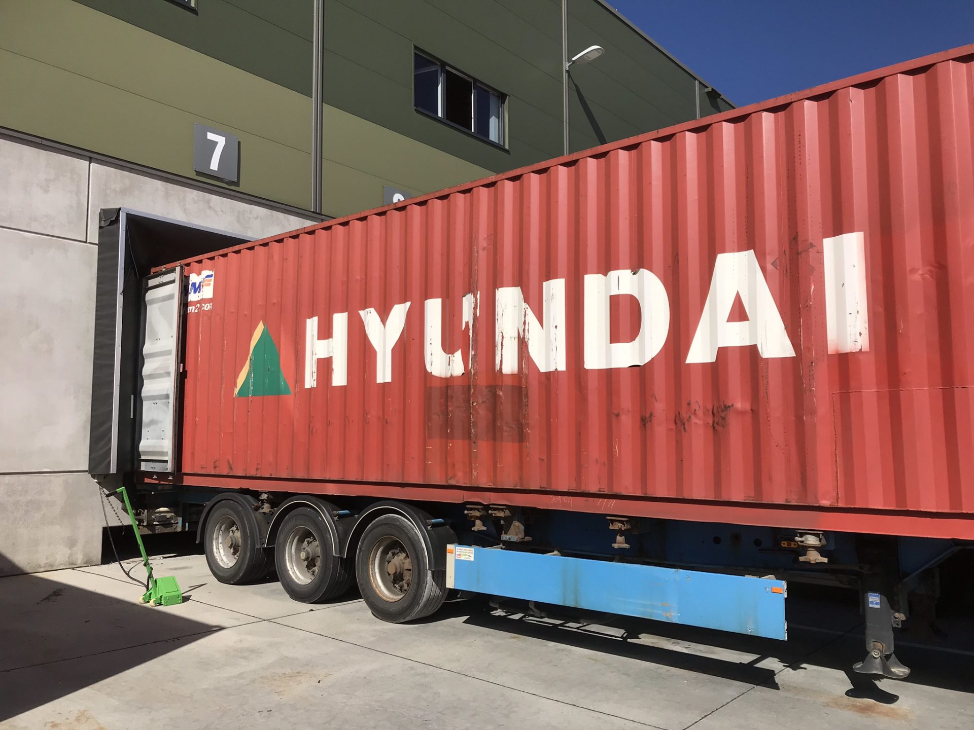 Wir freuen uns über neue Kundschaft - MT Transport GmbH